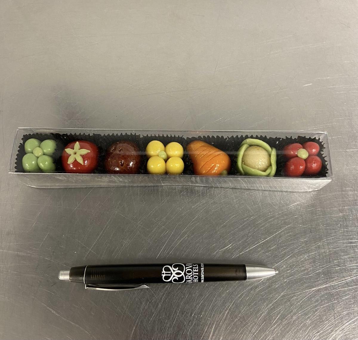 Marzipan Vegetables (7 in a box)