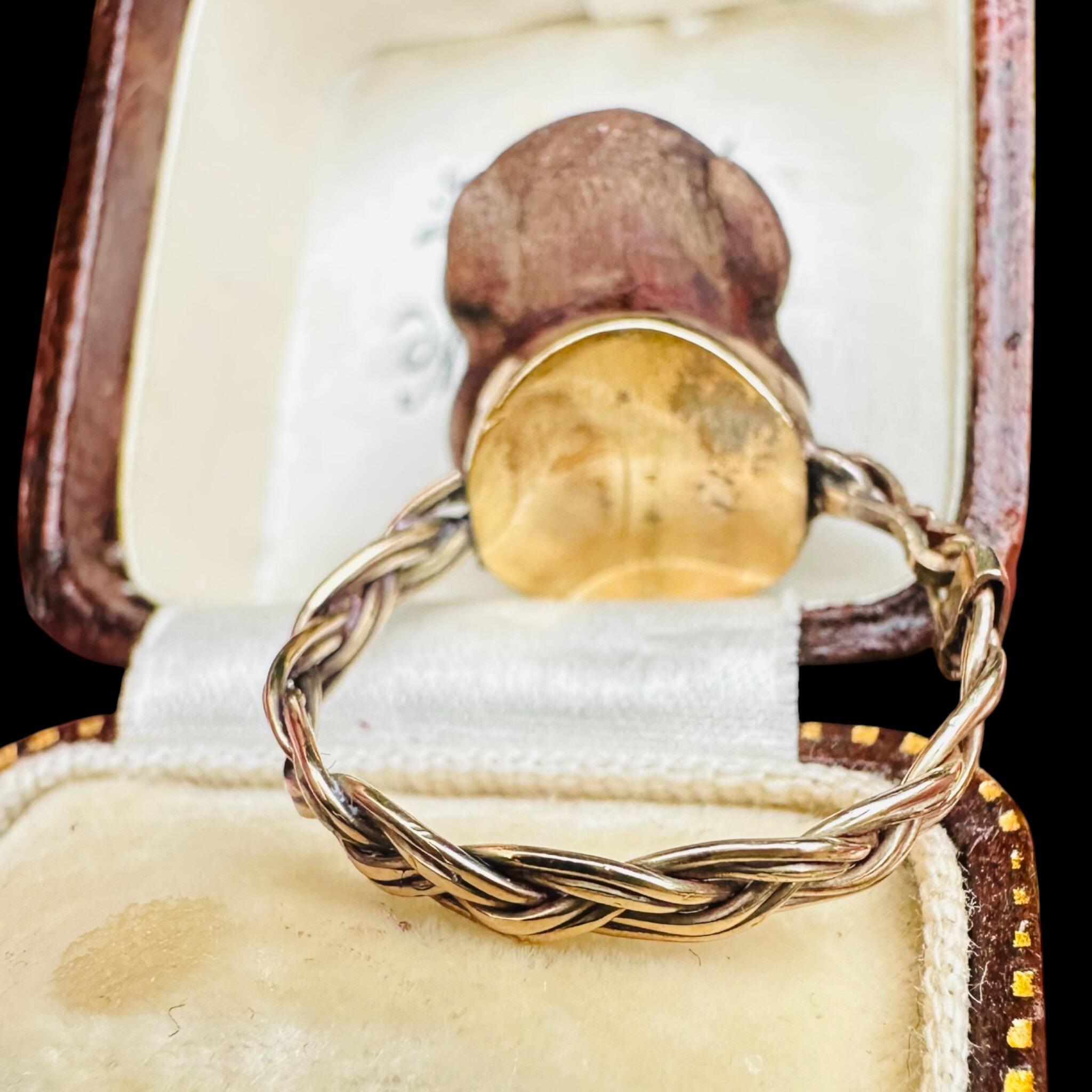 Victorian Bog Oak Bulldog Ring: 9ct Gold & Ruby Eyes Jewelry