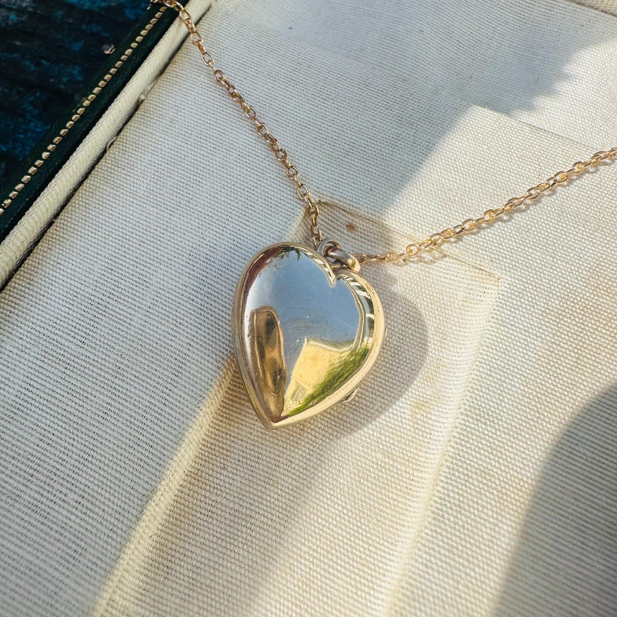 Victorian Gold Heart Locket with Garnet Star - Timeless Elegance