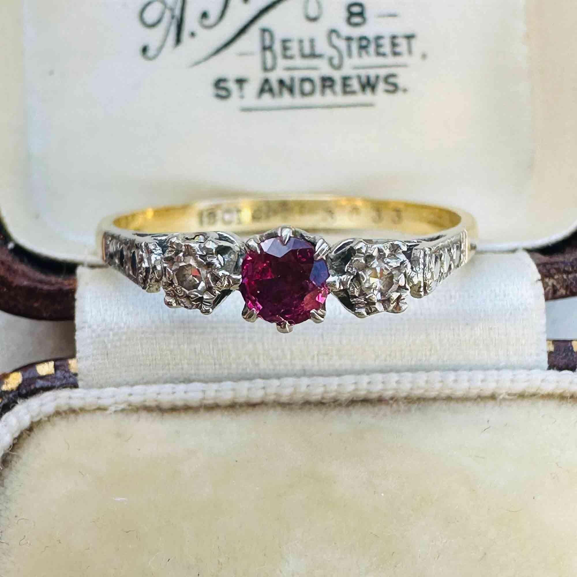 Stunning Art Deco Ruby & Diamond Trilogy Ring - Vintage 1920s