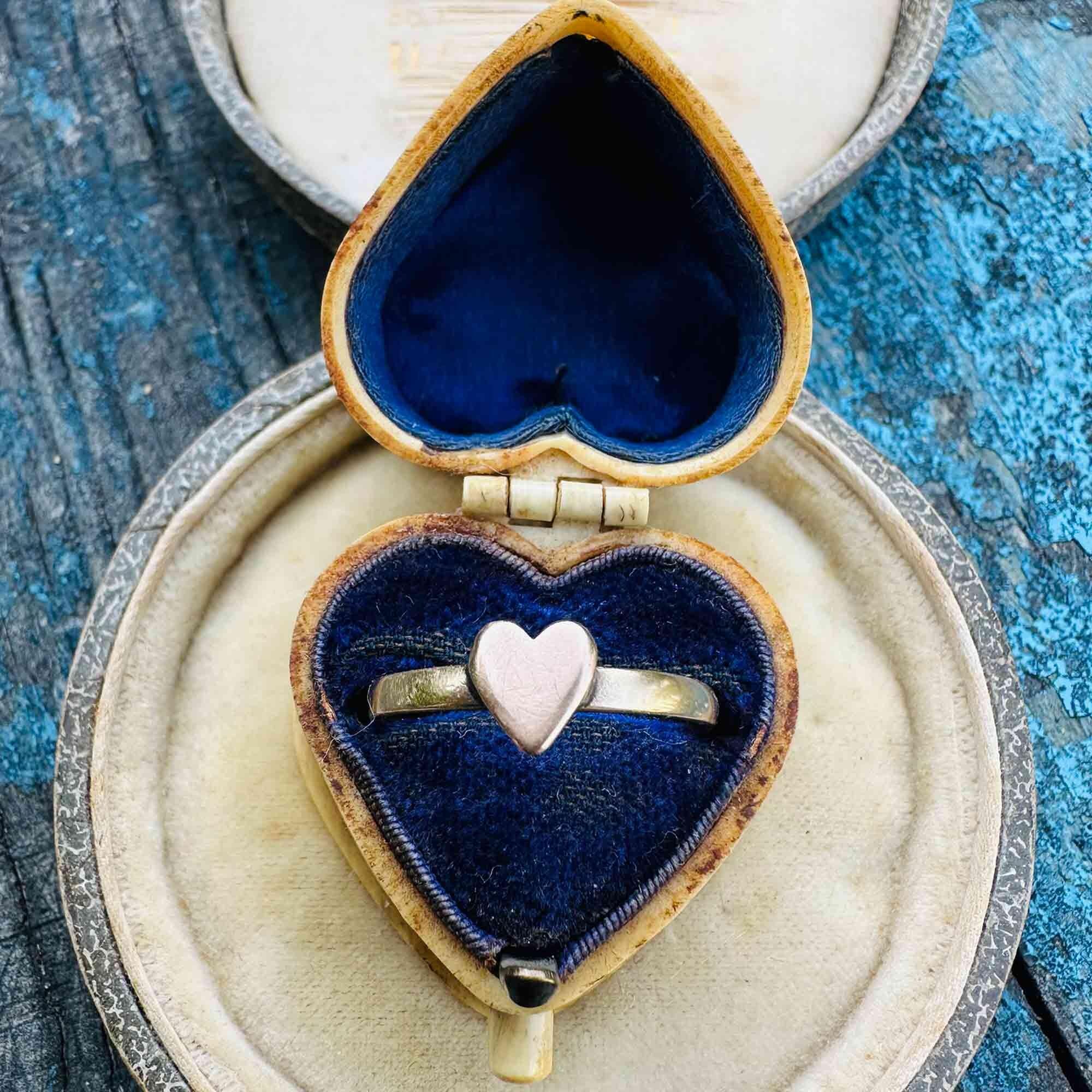 Victorian Rose Gold Heart Ring - Antique 9ct Promise Ring Vintage Love