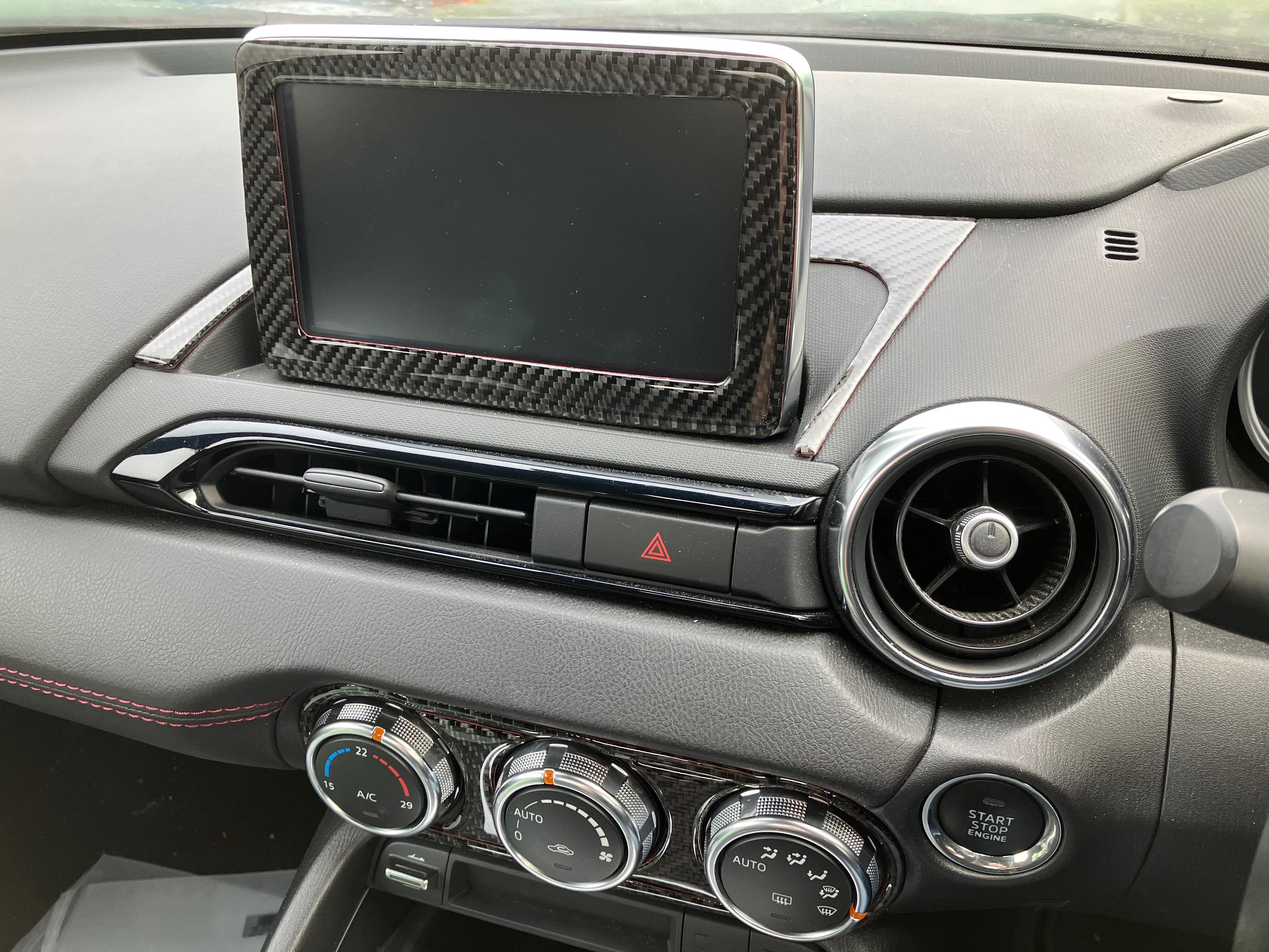 Enthused Genuine Carbon Fibre Gel 124/Spider Screen Garnish. Free Delivery!