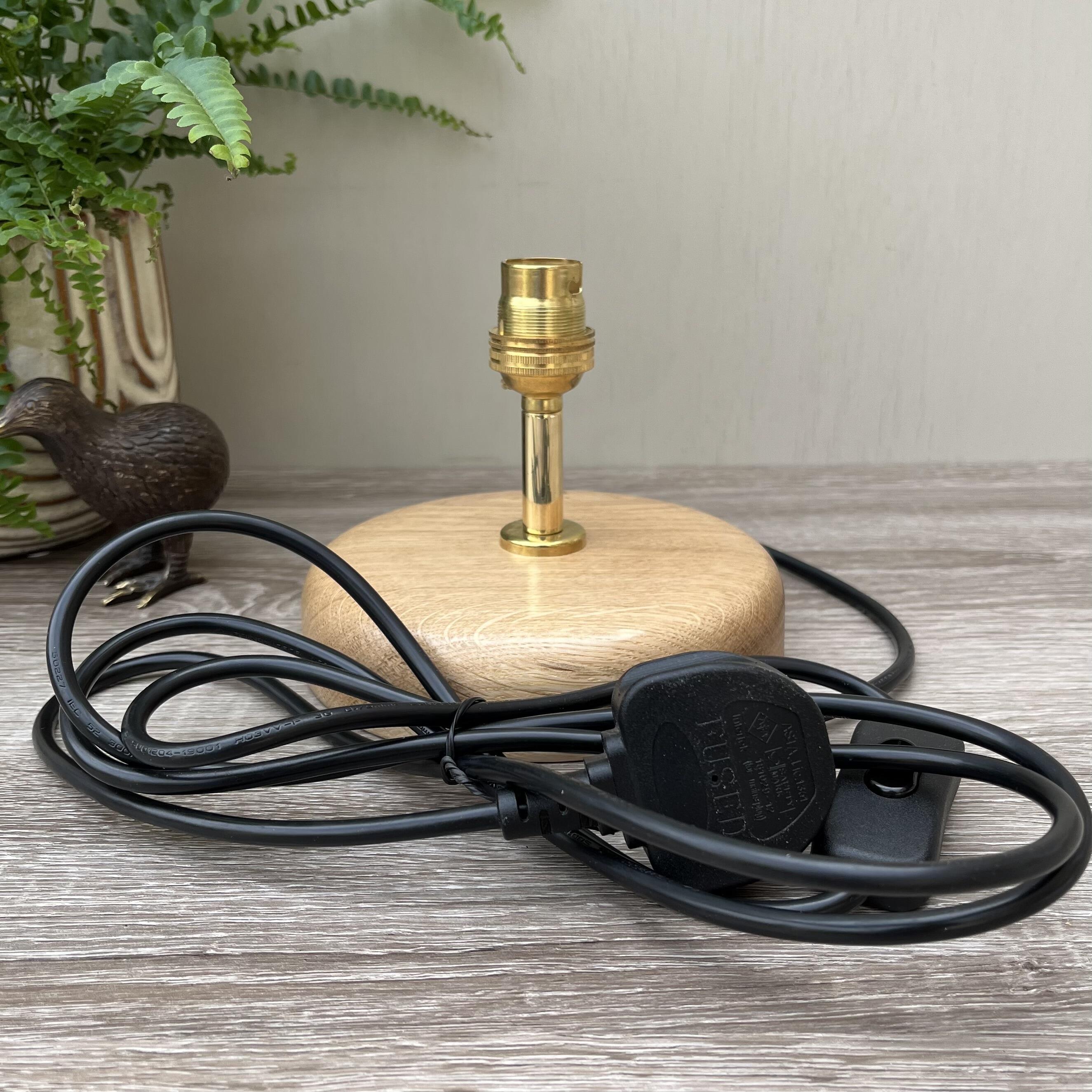 Handmade | Solid Oak - 15cm Round | Wood Table Lamp