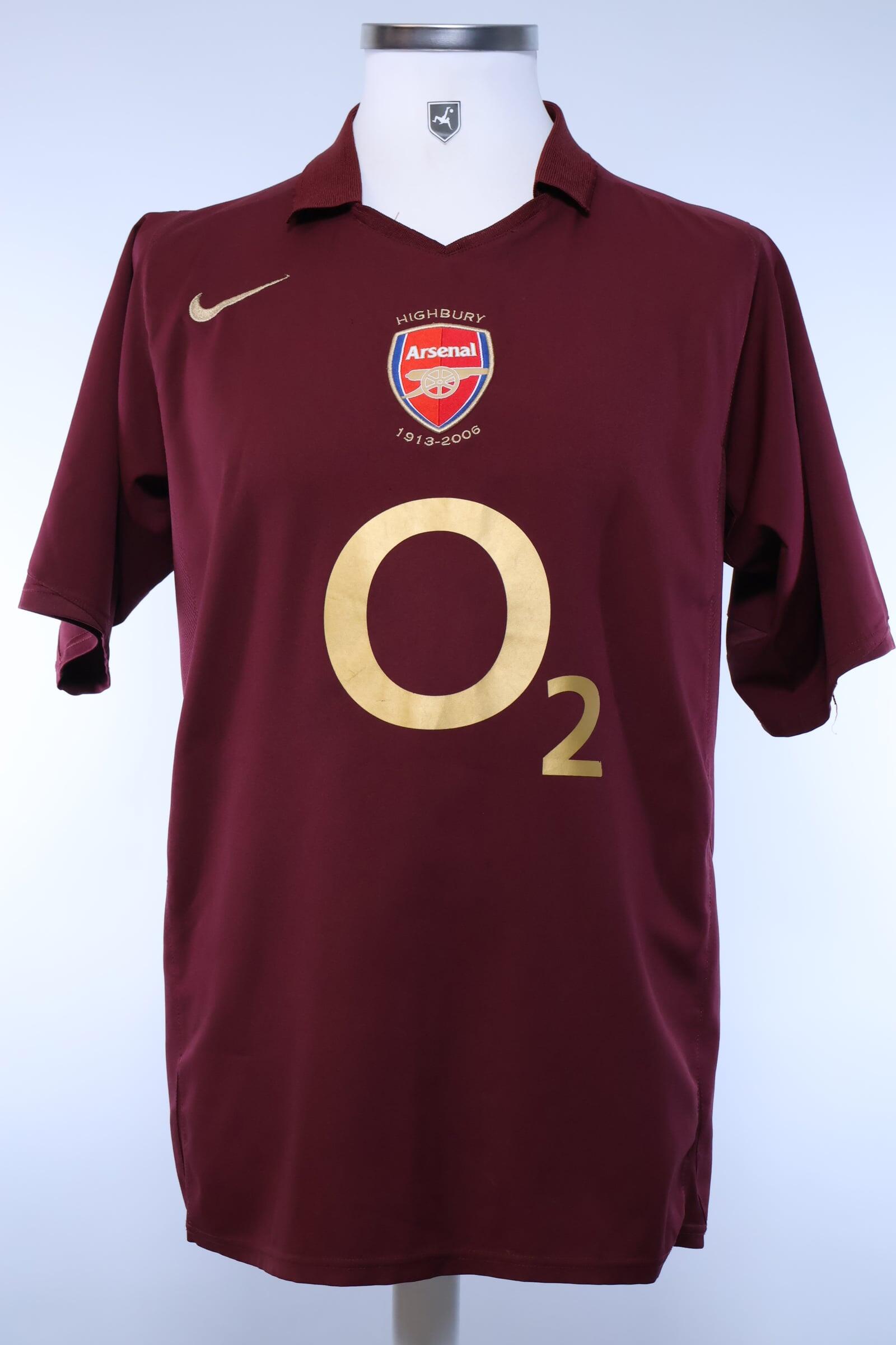 Arsenal 2005/06 Home Shirt - M
