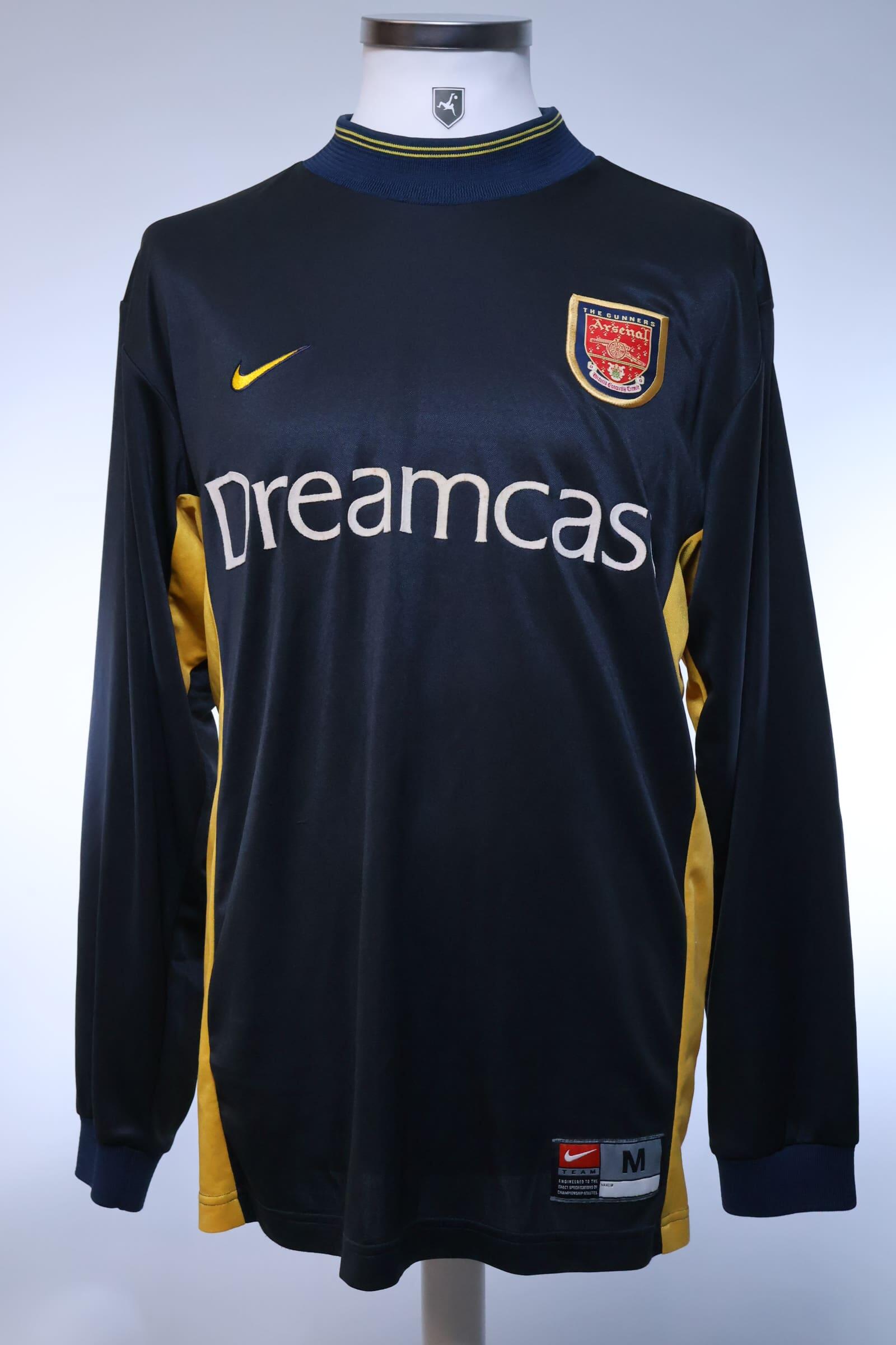 TopBinz Football Shirts Authentic Vintage & Classic Kits from Around ...