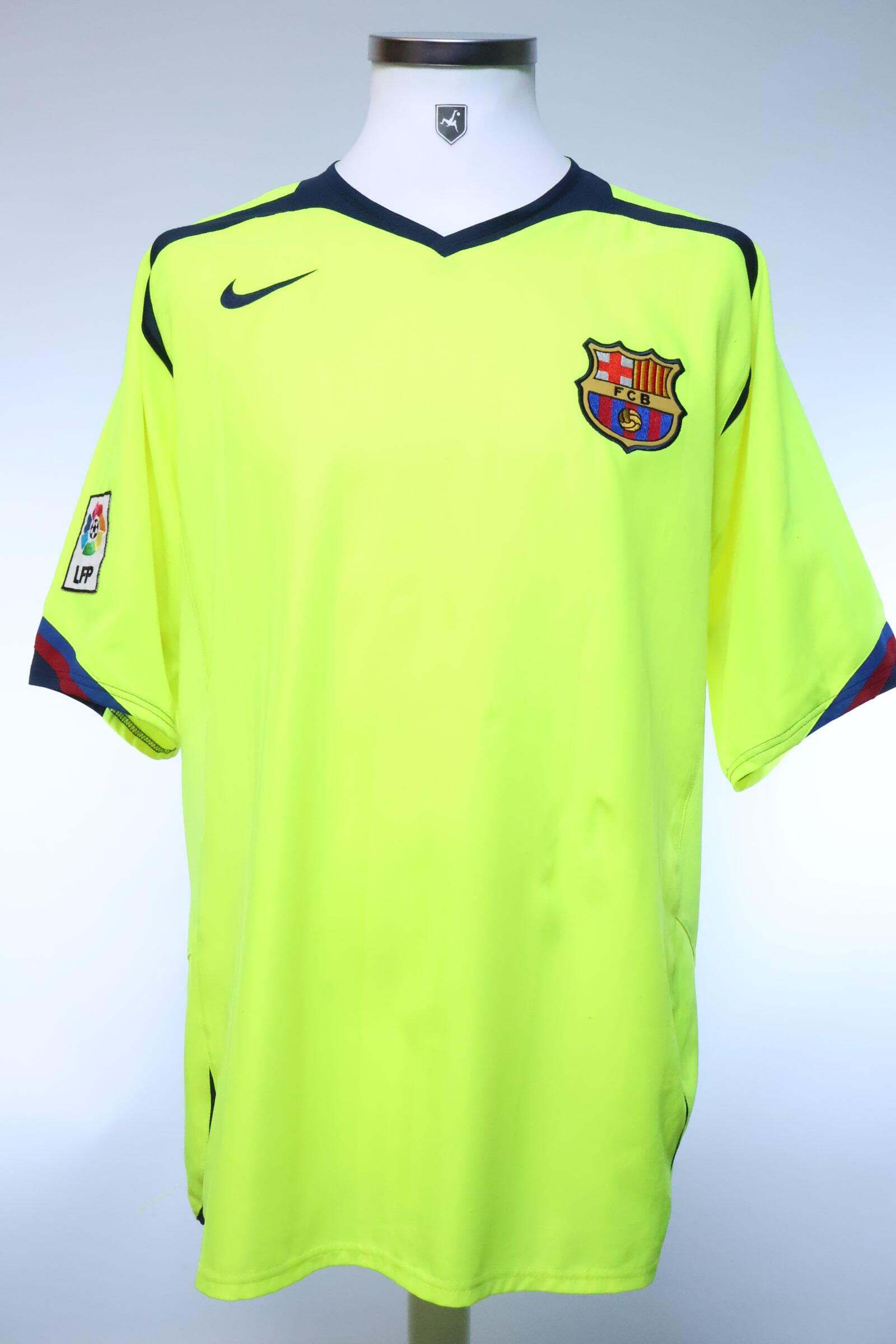 TopBinz Football Shirts Authentic Vintage & Classic Kits from Around ...
