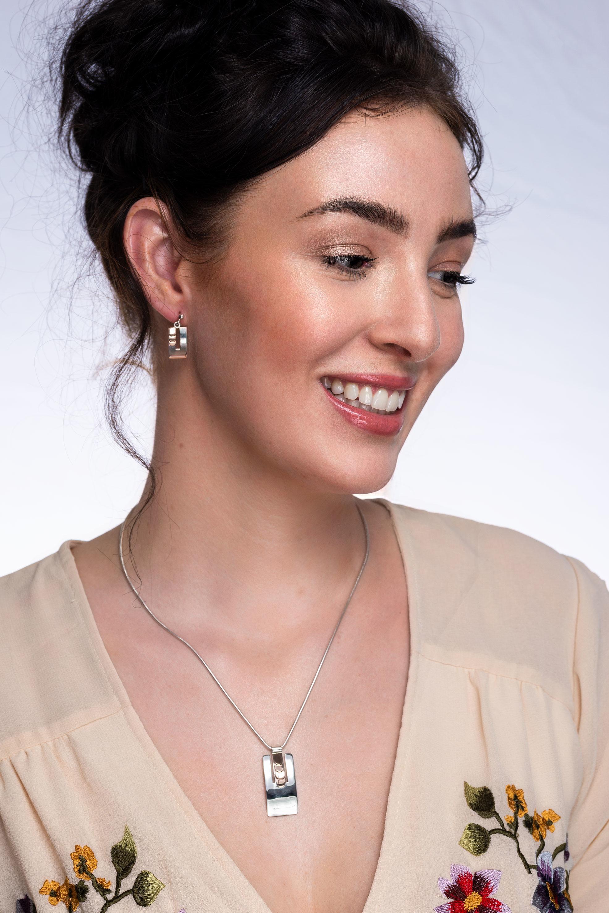 Overlapping Pendant