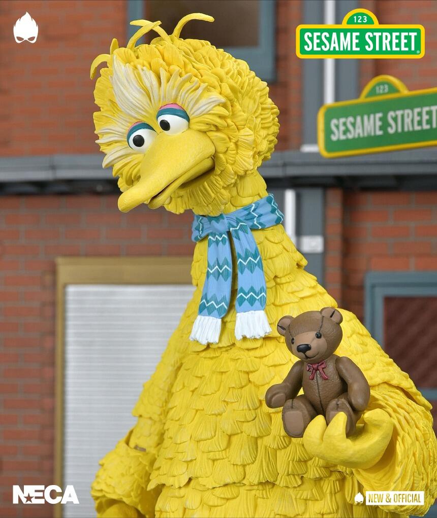 NECA - Sesame Street Action Figure 1/10 Scale Ultimate Big Bird