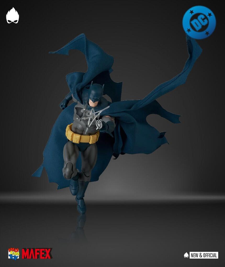 Medicom MAFEX - Batman: Hush Action Figure 1/12 Scale Batman (Damage ...