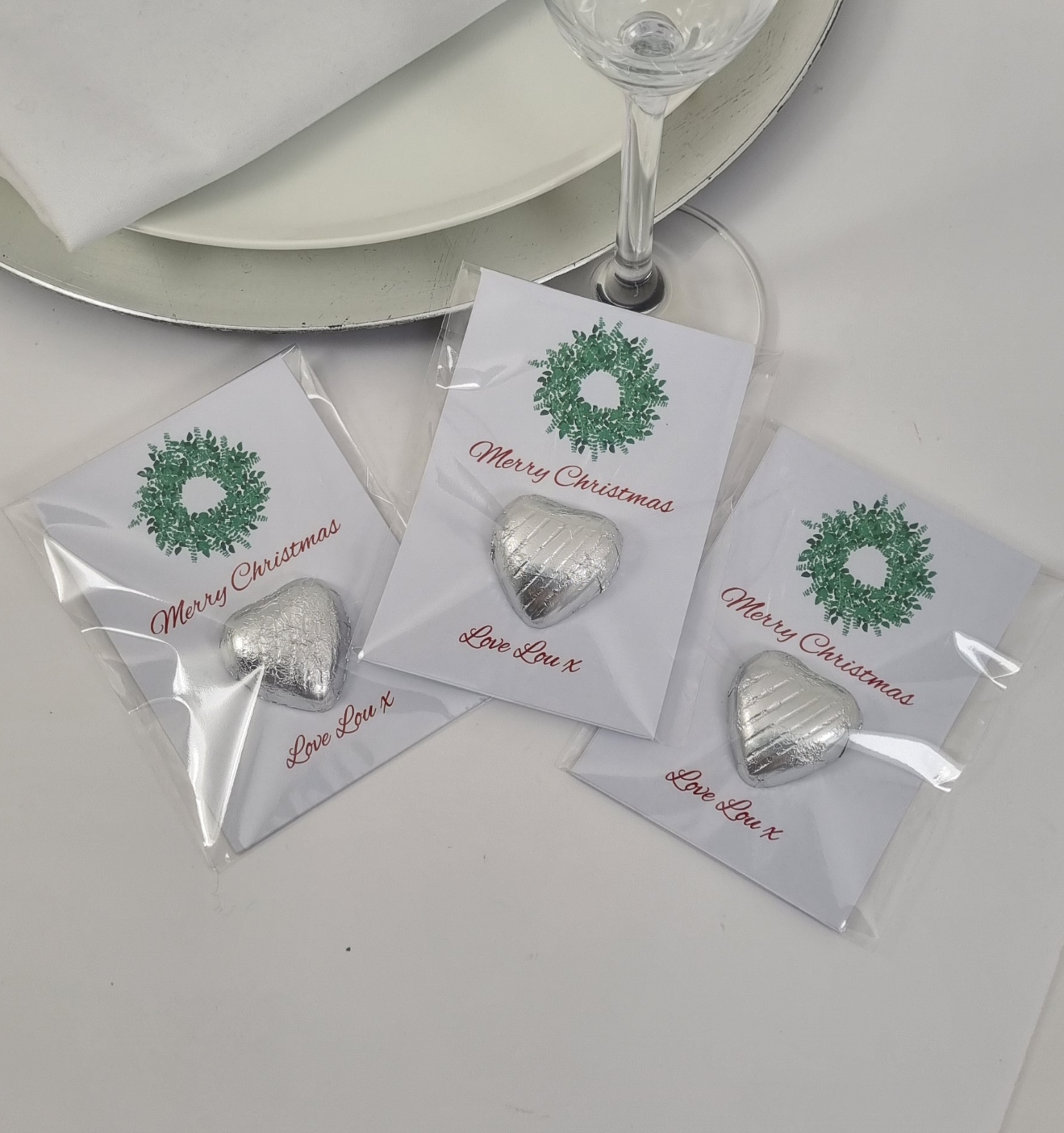 Personalised Christmas Chocolate Heart Wreath Place Card Favours. Mini ...