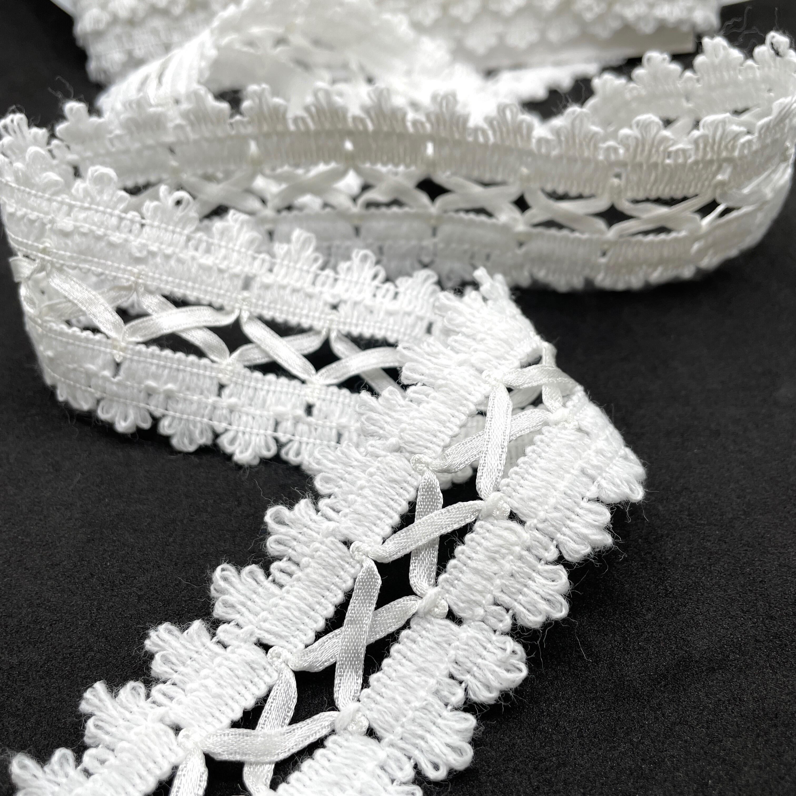 Vintage Braid Trim Tape 40mm with Criss-Cross Ribbon Centre