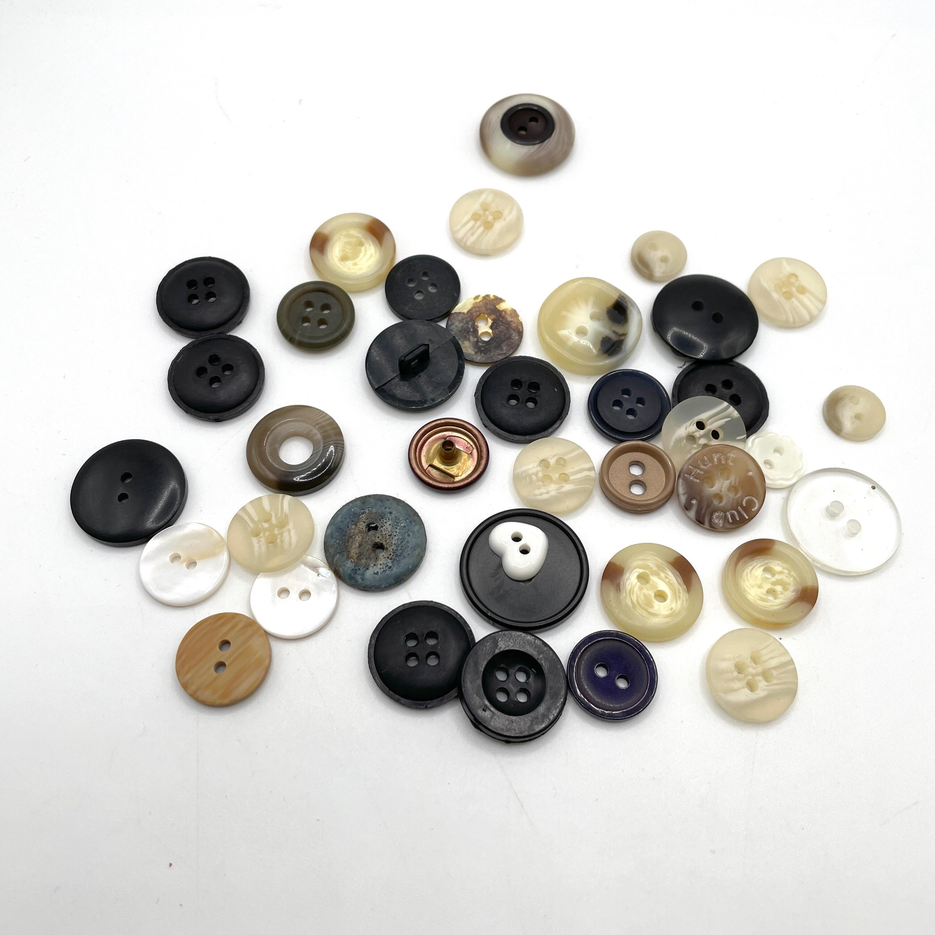 Button - Various - As per picture - Dressmaking/Mens/Ladies/Children ...