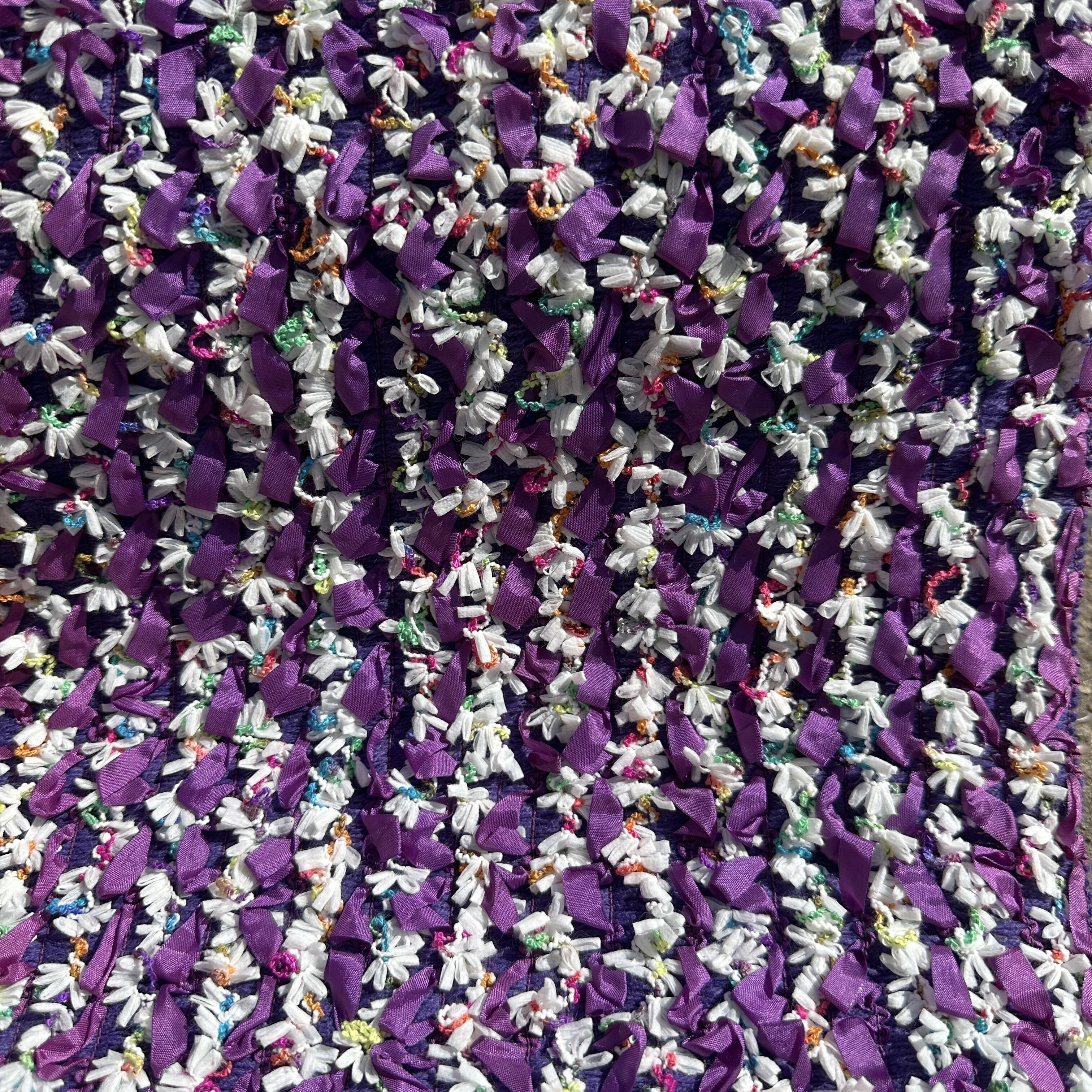 Stretch Shirred Smocking Fabric – Ribbon & Tufts – 28 cm Wide