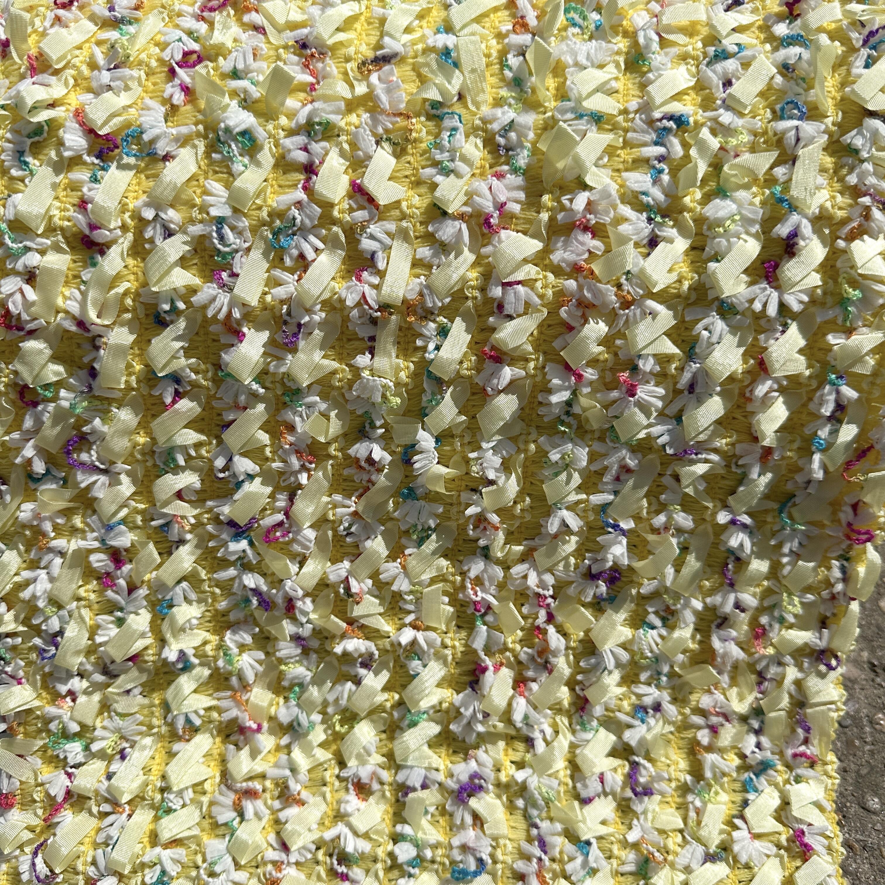 Stretch Shirred Smocking Fabric – Ribbon & Tufts – 28 cm Wide