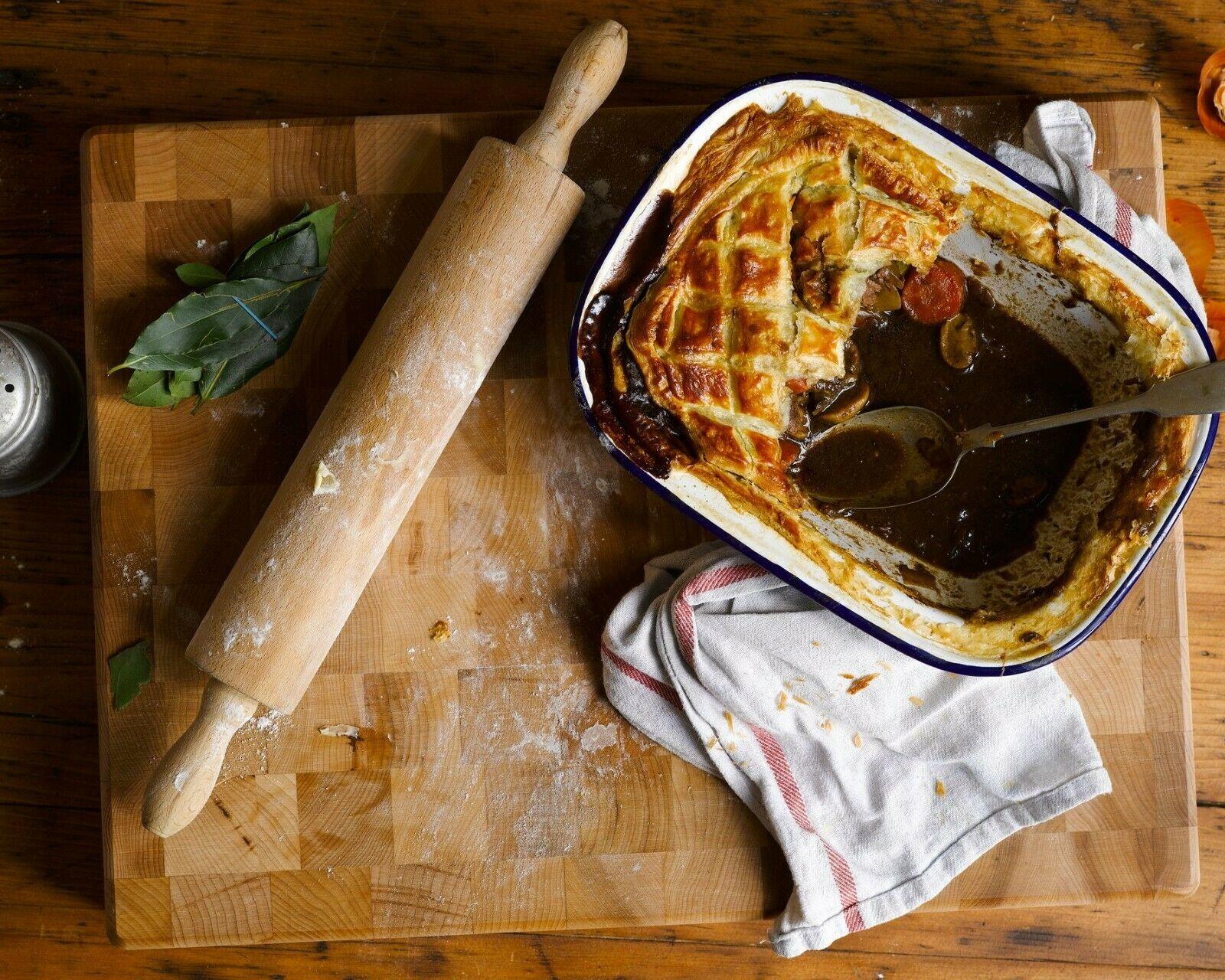 FALCON ENAMEL PIE DISH OBLONG BAKE STEAK PUDDING ASHET BAKING OVEN ...