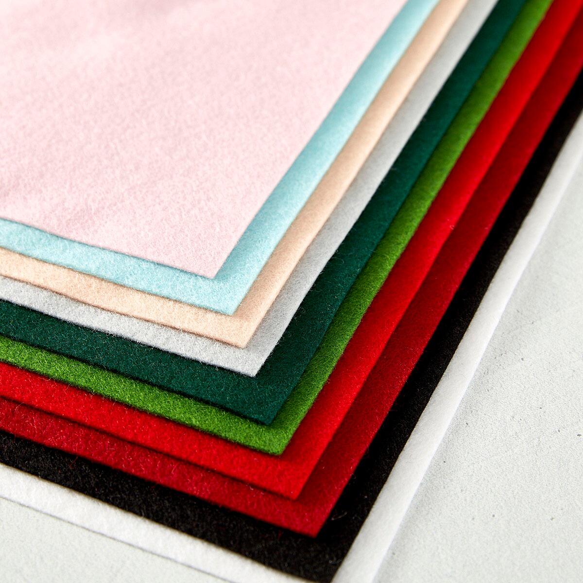 Spellbinders - Merino Wool Felt Sheets - Holiday Collection
