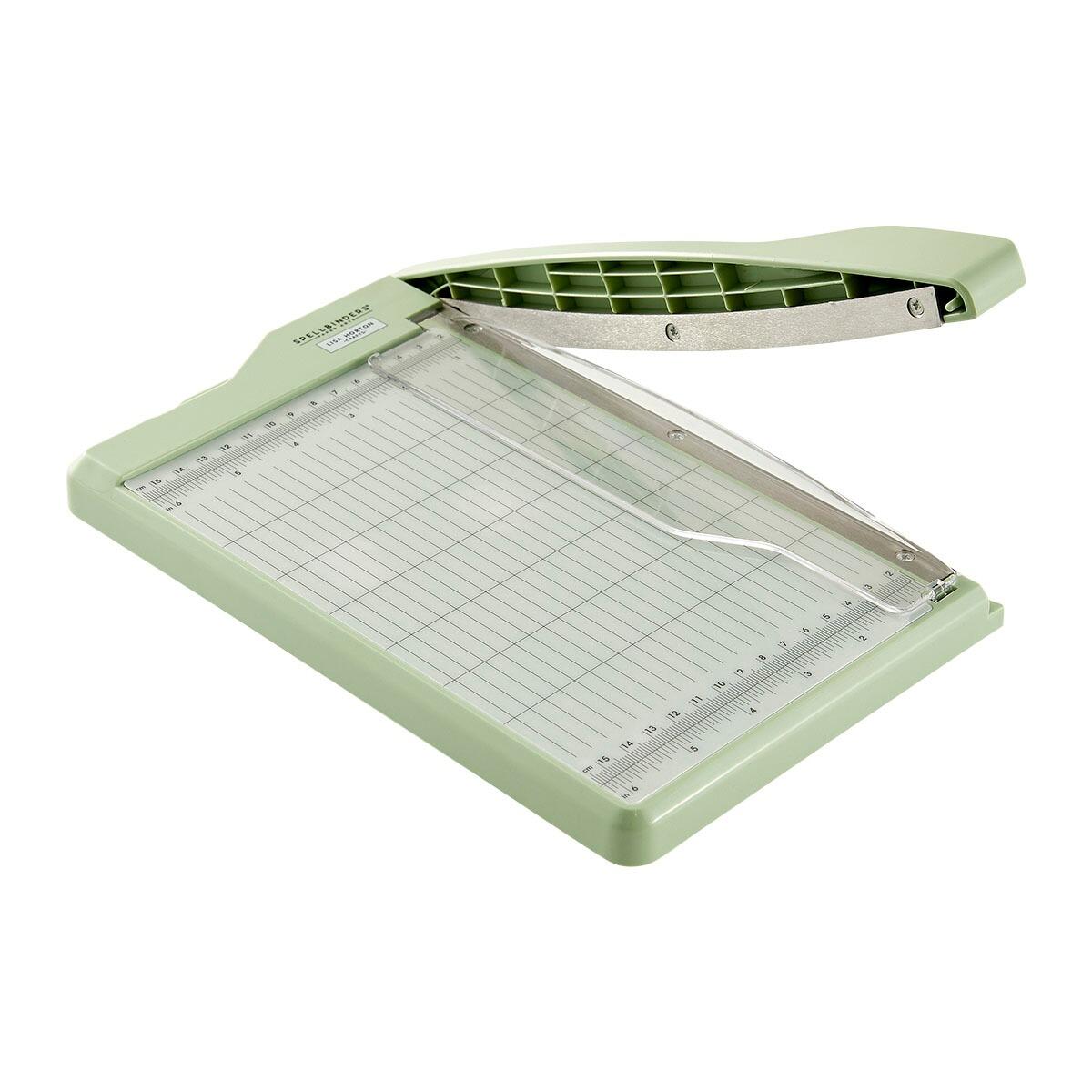 Spellbinders - Lisa Horton Crafts Guillotine Paper Trimmer