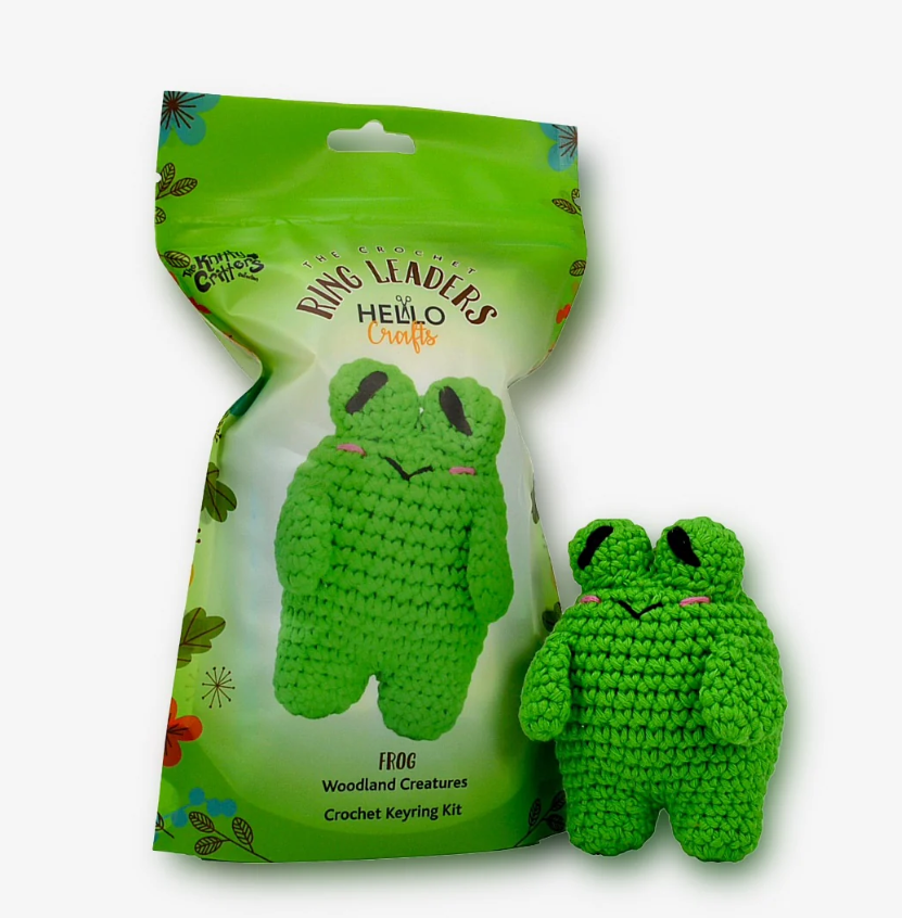 Frog Crochet Keyring Kit