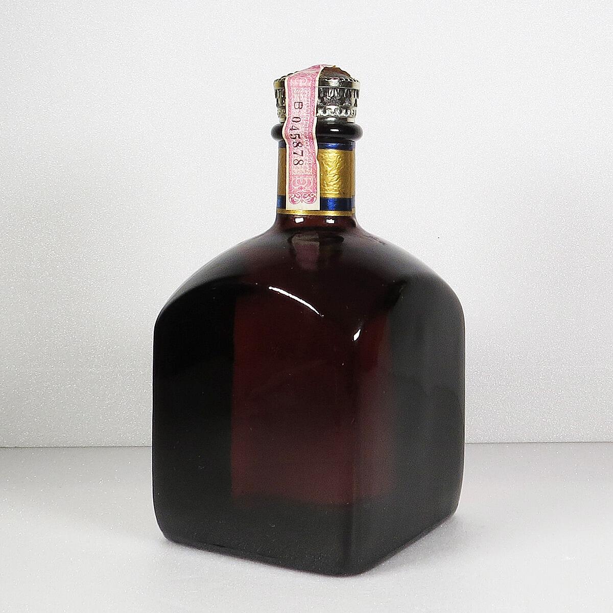 Chivas Brothers Lochan Ora Liqueur from 1980s (75cl, 35%)