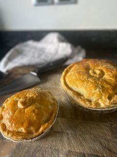 Beef, Potato & Stilton Pie 6 inch Family Sized