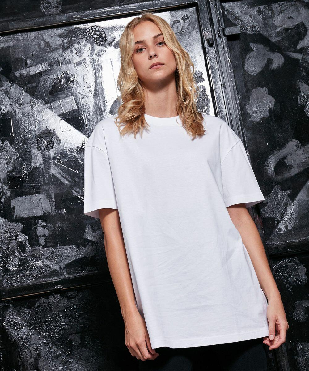 Build Your Brand Women s Oversized Boyfriend T shirt BY149 The Stitch Factory