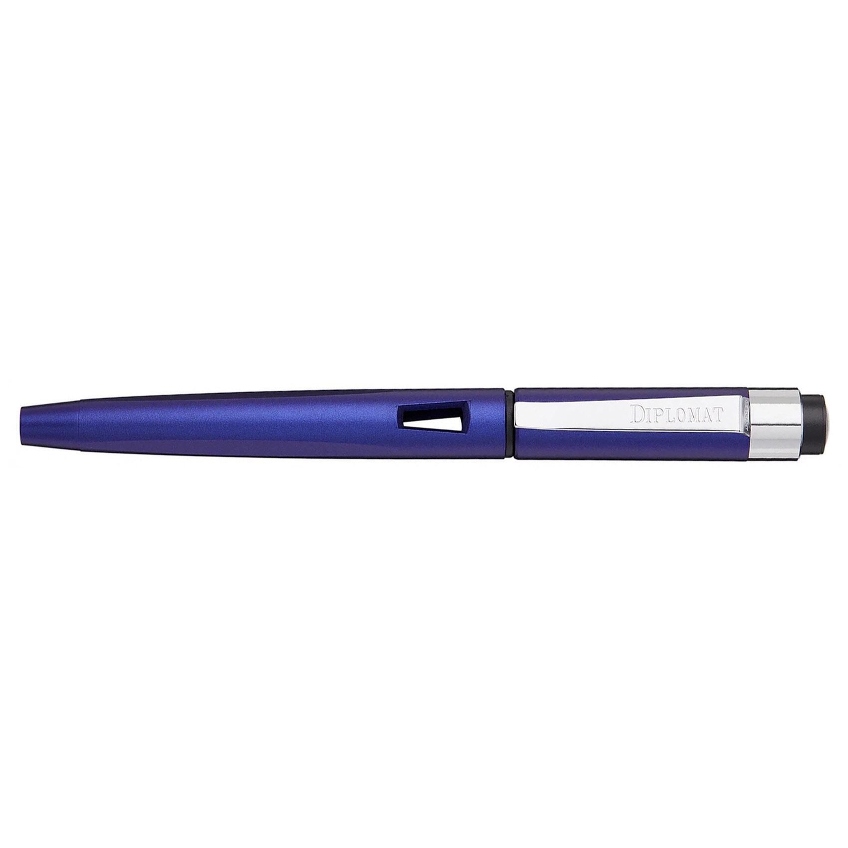 Diplomat Magnum Indigo Blue Fountain Pen - SeriouslyPens.co.uk