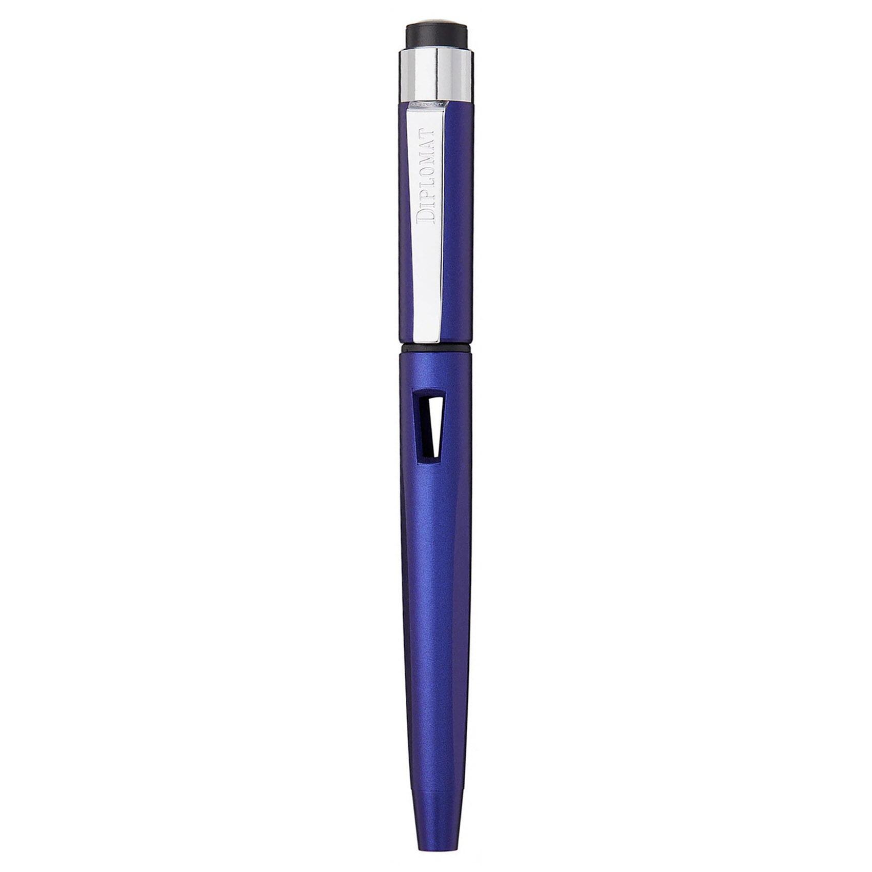 Diplomat Magnum Indigo Blue Fountain Pen - SeriouslyPens.co.uk