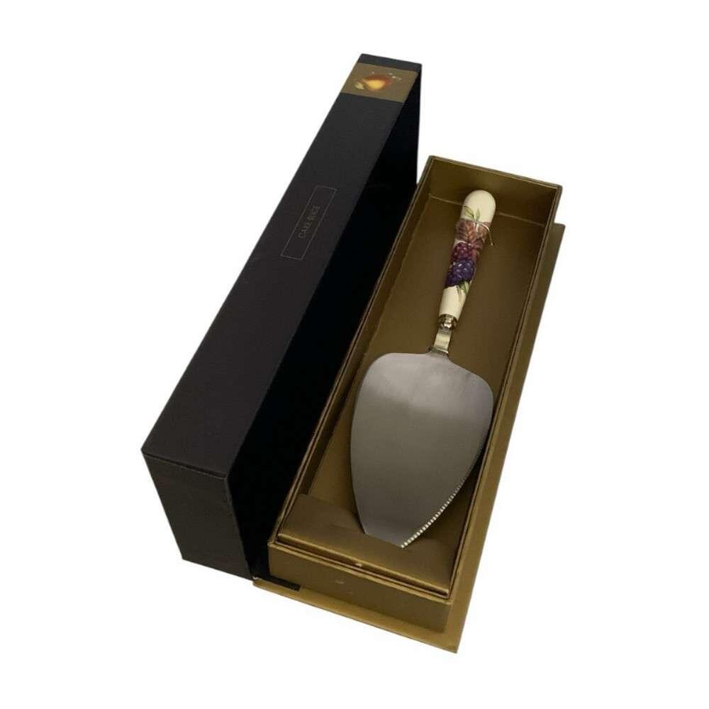 Boxed Royal Worcester Evesham Gold Cake Slice