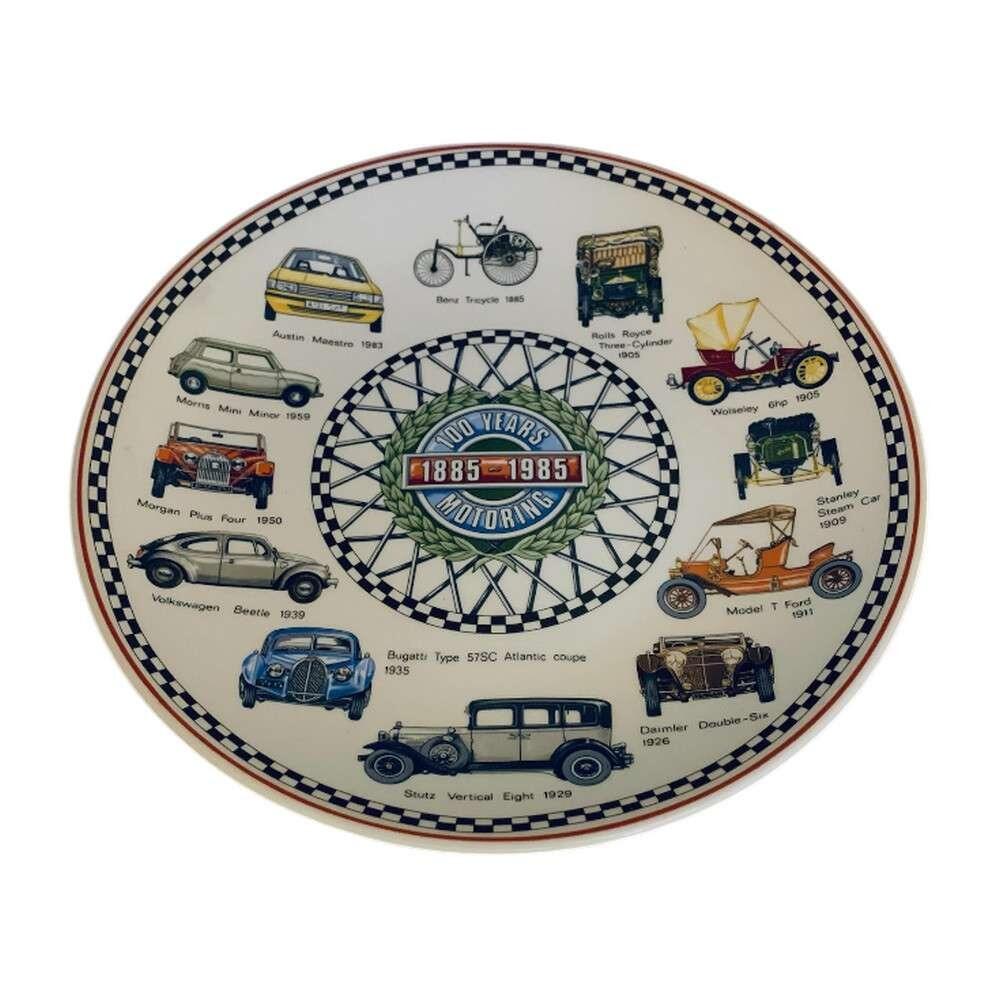 Boxed Wedgwood 100 years Of Motoring 1885-1985 Collector Plate