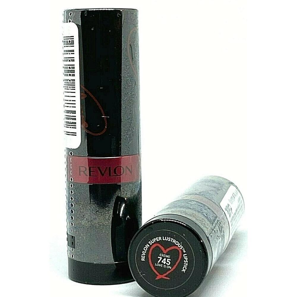 Revlon Super Lustrous Lipstick -745 Love Is On