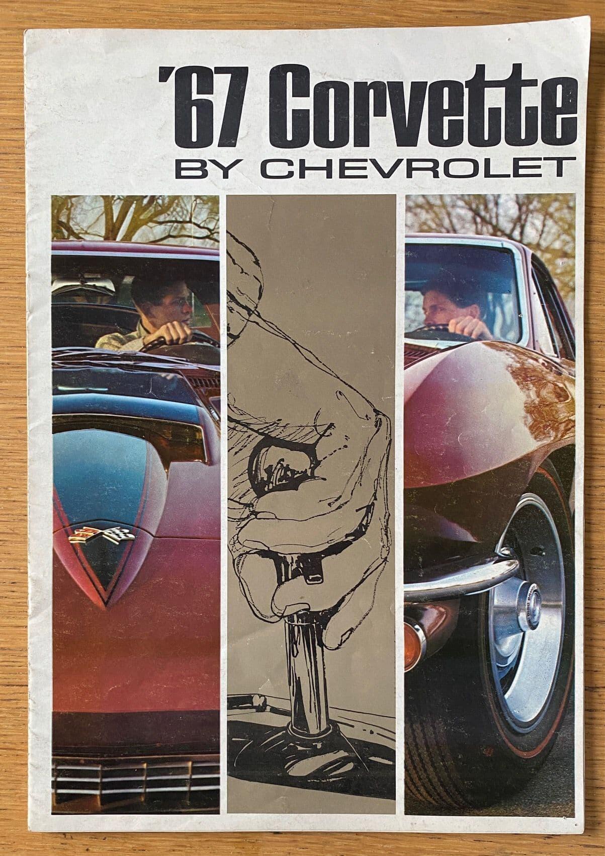 1967 Corvette 12-page original Colour Sales Brochure 1967 b67