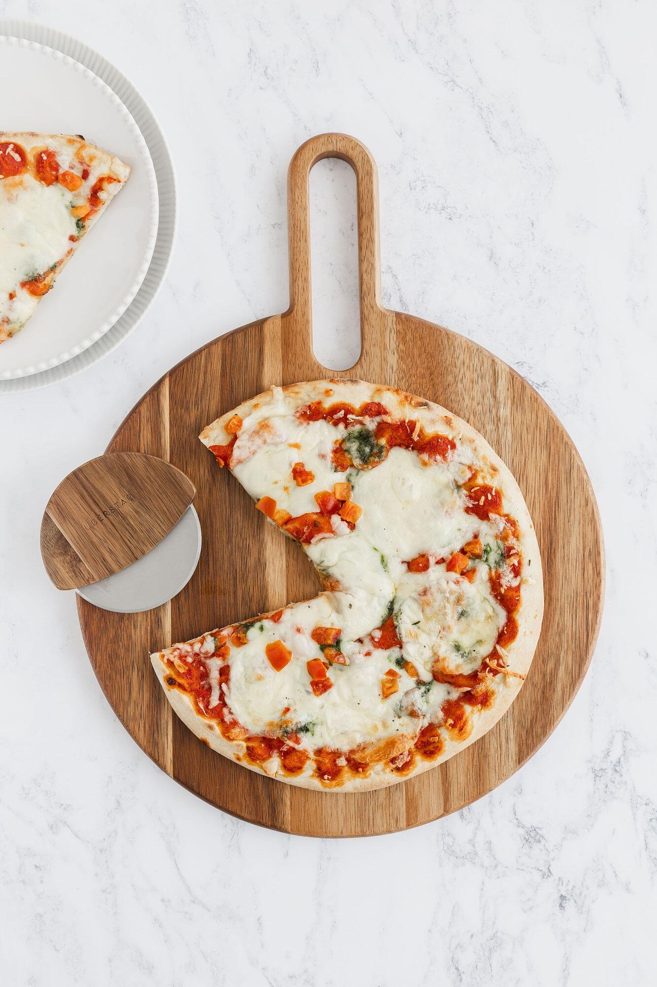 Pizza Board & Cutter Gift Set | Shop Home & Kitchen