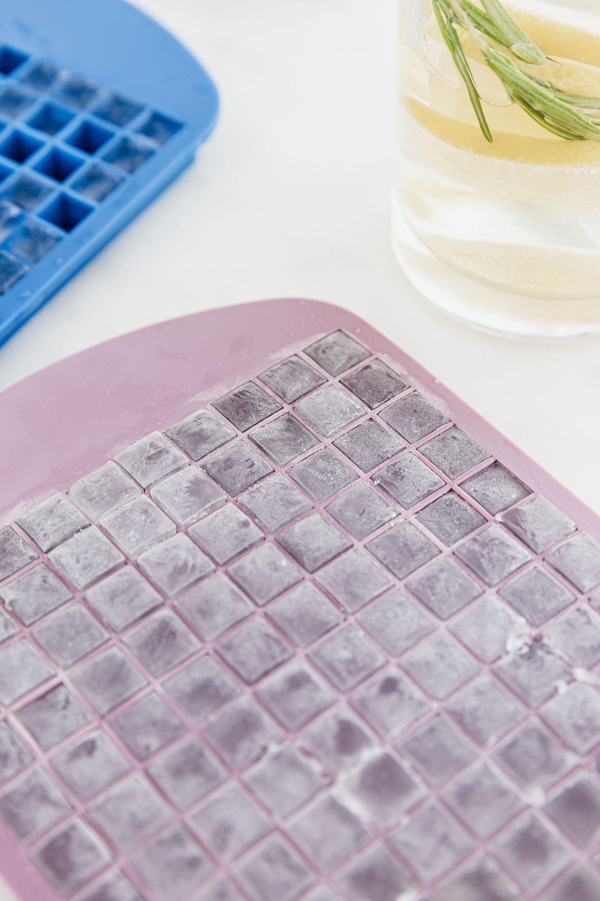 Mini Ice Cube Trays | Crushed Ice Effect Iced Coffee & Cocktails