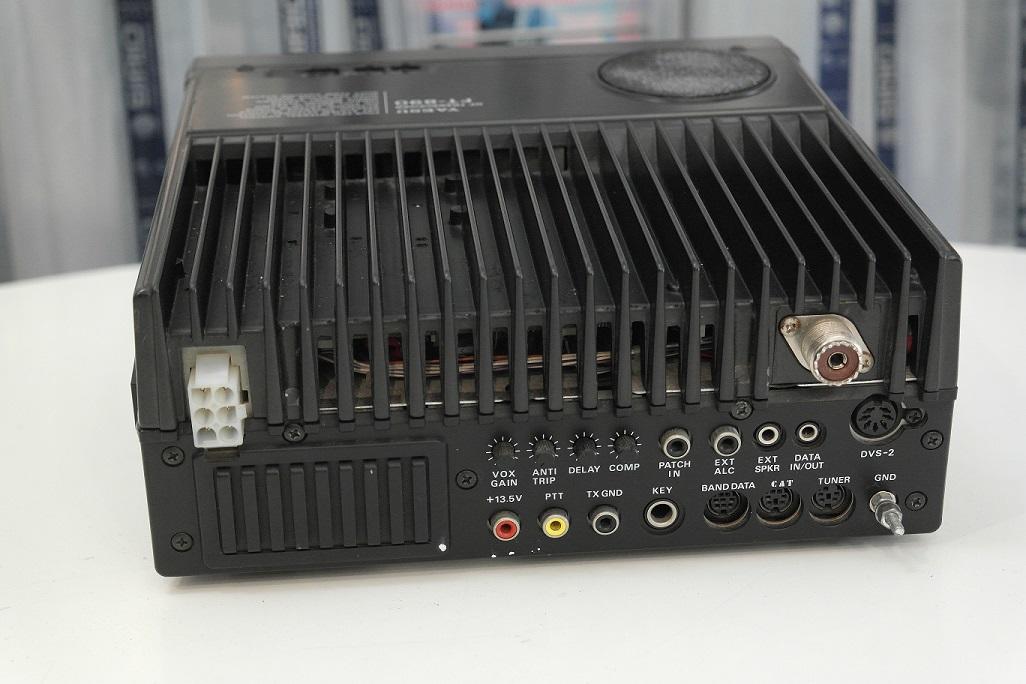 Second Hand Yaesu FT-890AT HF Transceiver - Radioworld UK