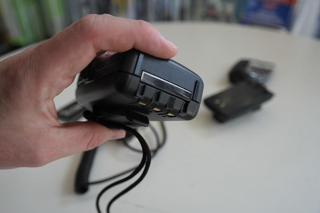 Second Hand Icom IC-T8E Tri Band Handheld Transceiver - RWUK