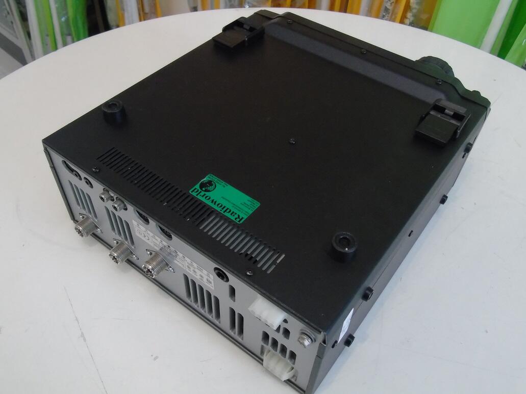 Second Hand Icom IC-7400 HF/VHF Base station Transceiver RW