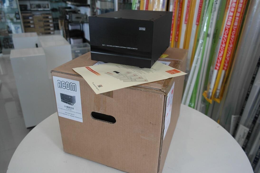 Second Hand ACOM 06AT Automatic Antenna Tuner - Radioworld UK