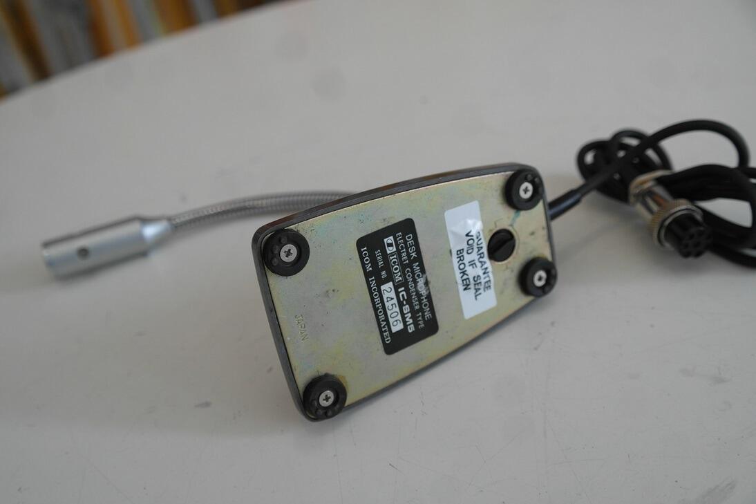 Second Hand Icom IC-SM5 Base Microphone - Radioworld UK