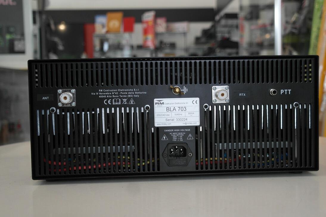 Second Hand RM BLA703 Base station AC powered 500W amplifier for CB - Radioworld UK