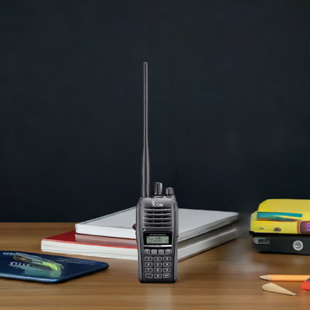 Icom IC-T10 VHF/UHF Dual Band FM Transceiver | Radioworld UK