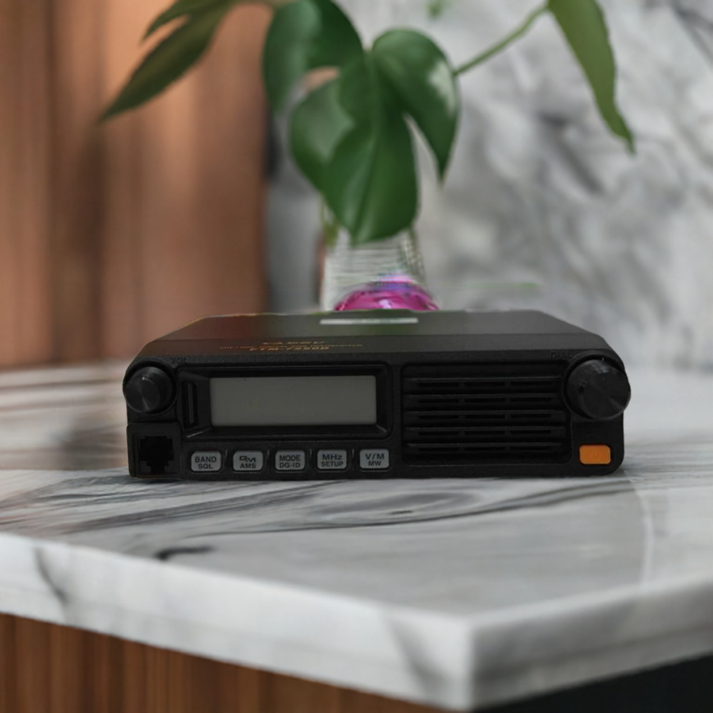 Second-hand Yaesu FTM-7250 dual band C4FM Fusion transceiver ...