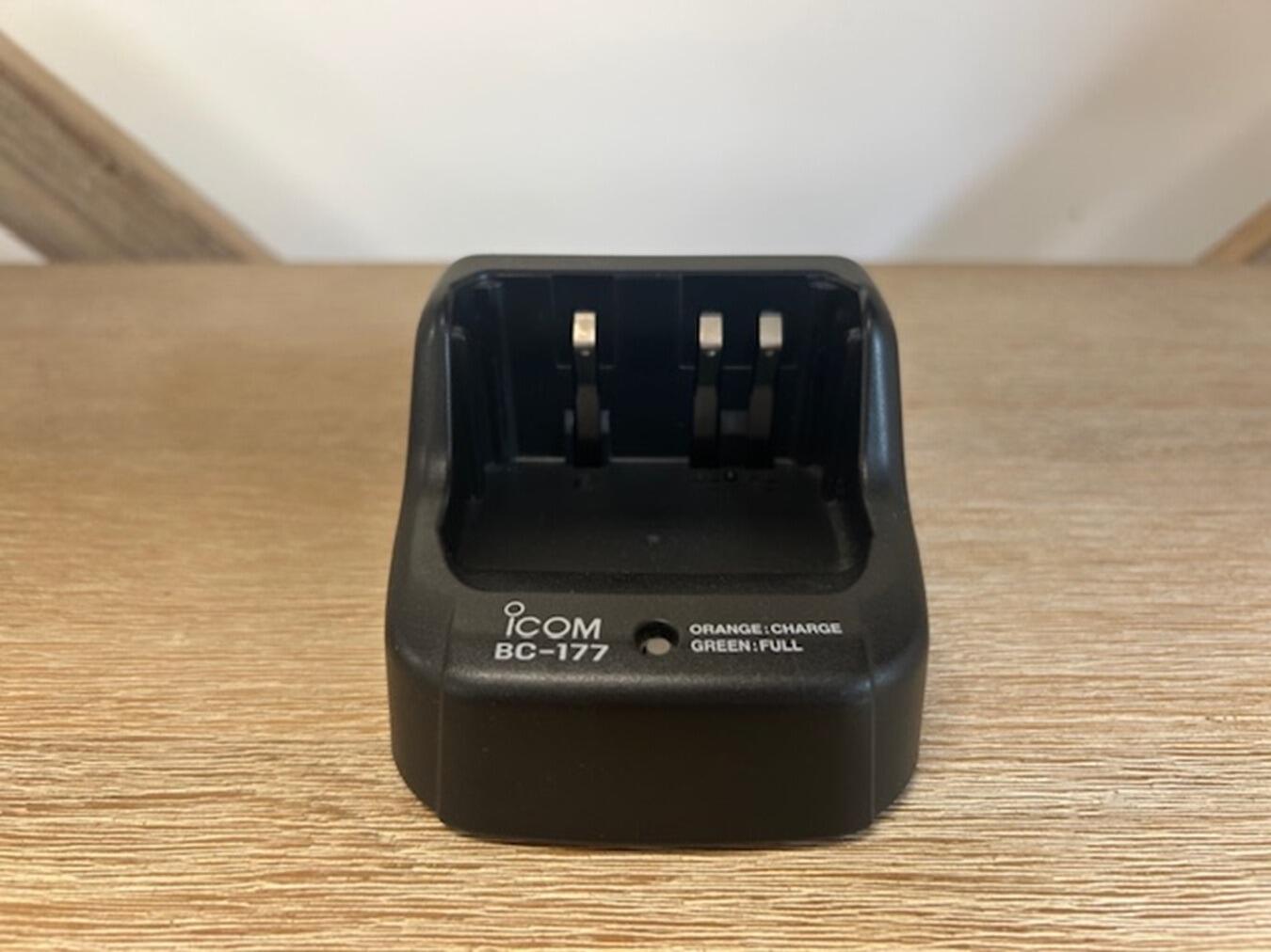 Second Hand Icom BC-177 Desktop Charger for IC-E92 – Radioworld UK