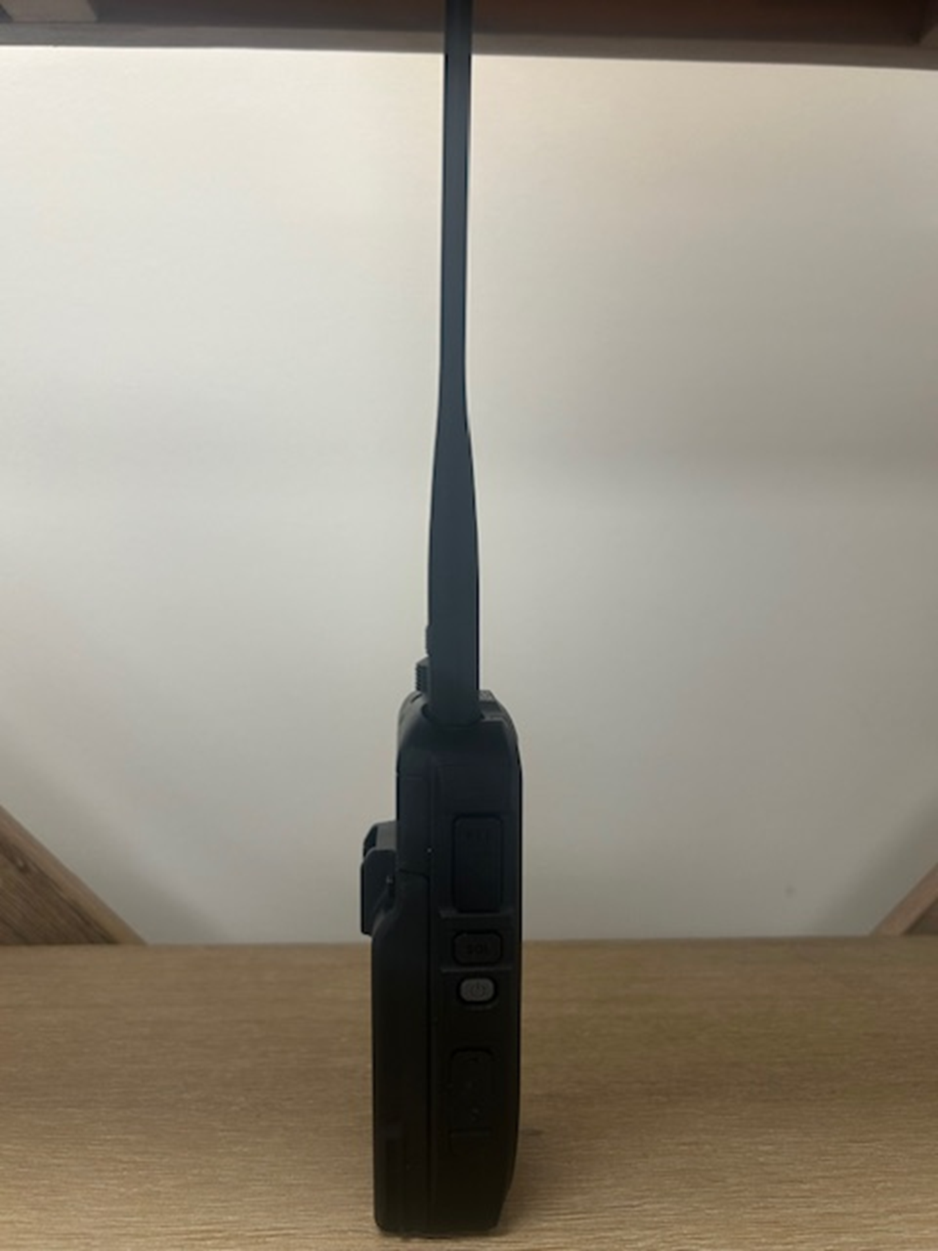Second Hand Icom ID-52E D-STAR Digital Handheld Transceiver S/N - 420015** with 2 Years Warranty