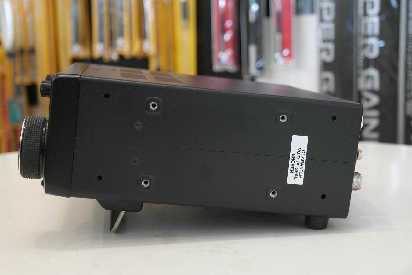 Second Hand Icom IC-7300 SDR HF/50MHz Transceiver with Touchscreen | UK