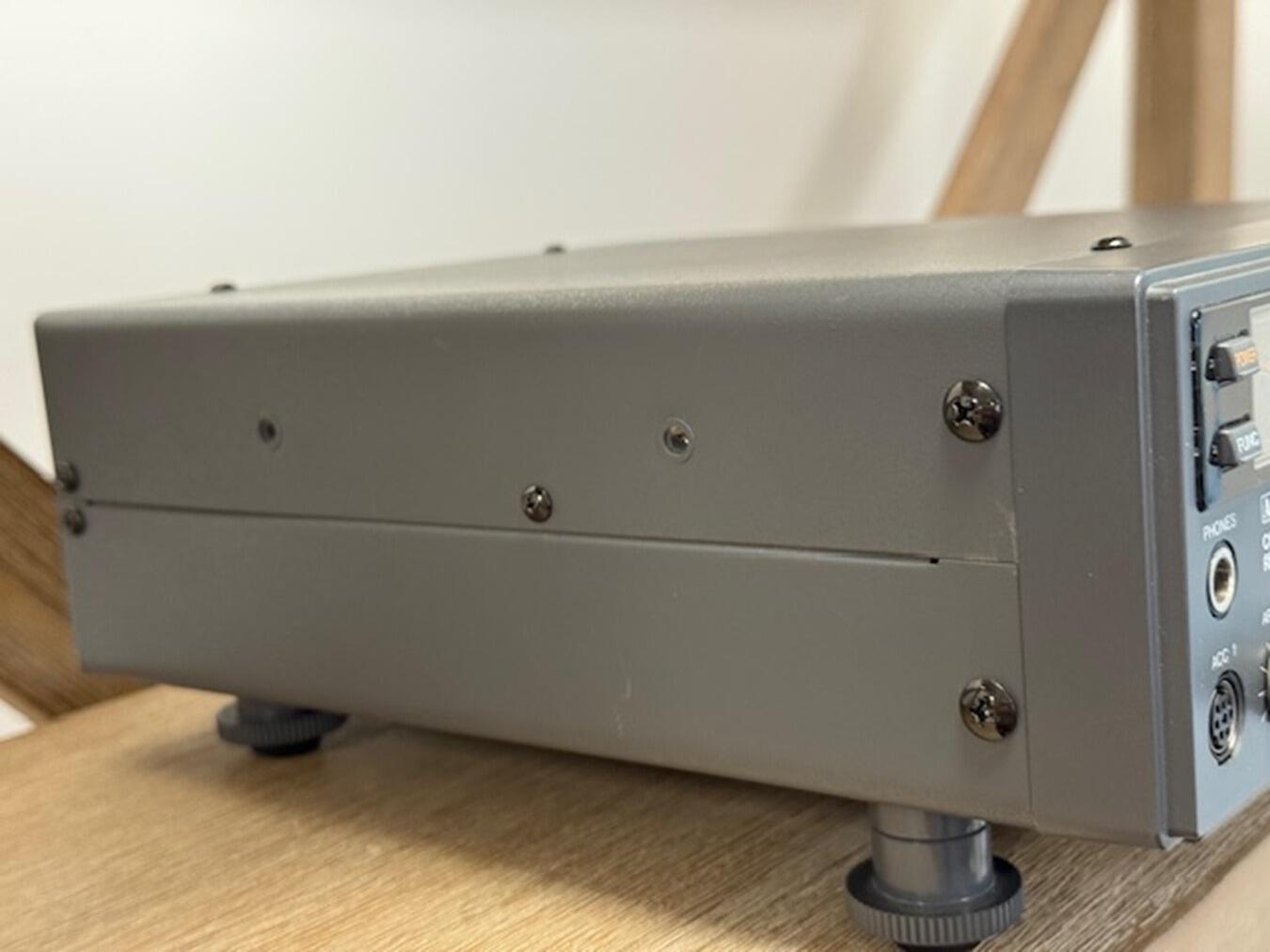 Second Hand AOR AR‑5000 Wide‑Band All‑Mode Receiver • 10 kHz–2600 MHz Used