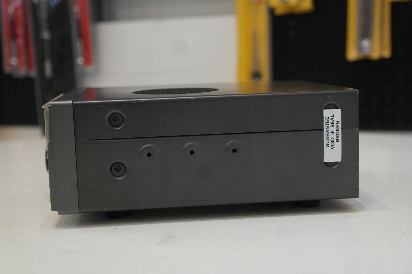 Second Hand Yaesu FRG-9600 VHF/UHF Receiver – Wideband Scanner | UK