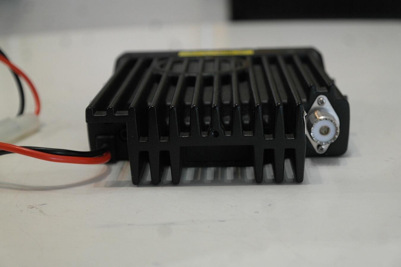 Second Hand CRT 4M 70MHz Mobile Transceiver – 4-Metre Amateur Band FM ...