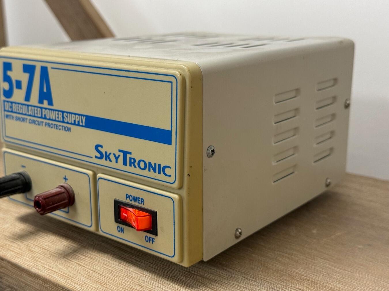 Rescue Rigs Skytronic 13.8V 5–7A DC Power Supply | Radioworld