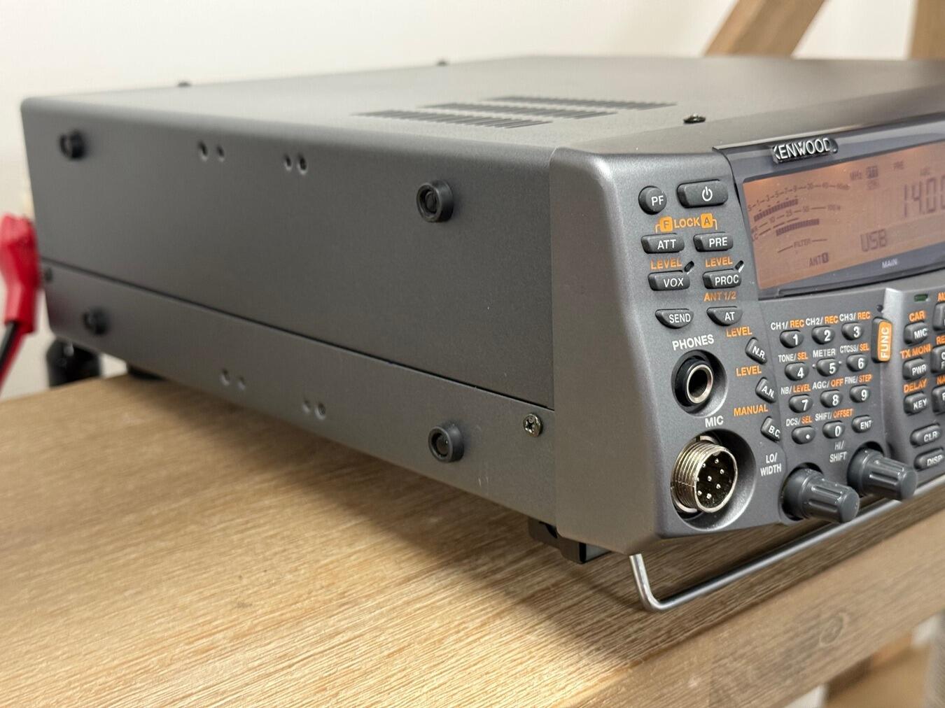Second Hand Kenwood TS-2000X Transceiver – HF/VHF/UHF/23cm | Radioworld