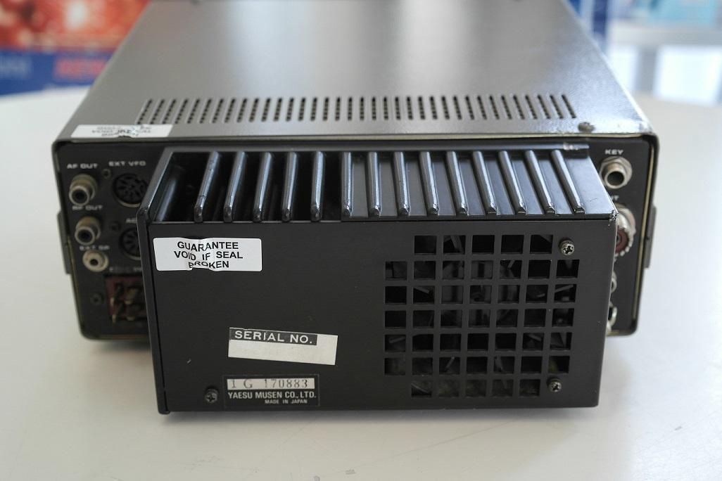 Second Hand Yaesu FT-707 Vintage HF Transceiver - Radioworld UK 01922 ...